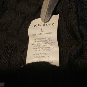 Viki Body | Pants & Jumpsuits | Vicki Body Nwot Honeycomb Leggings ...